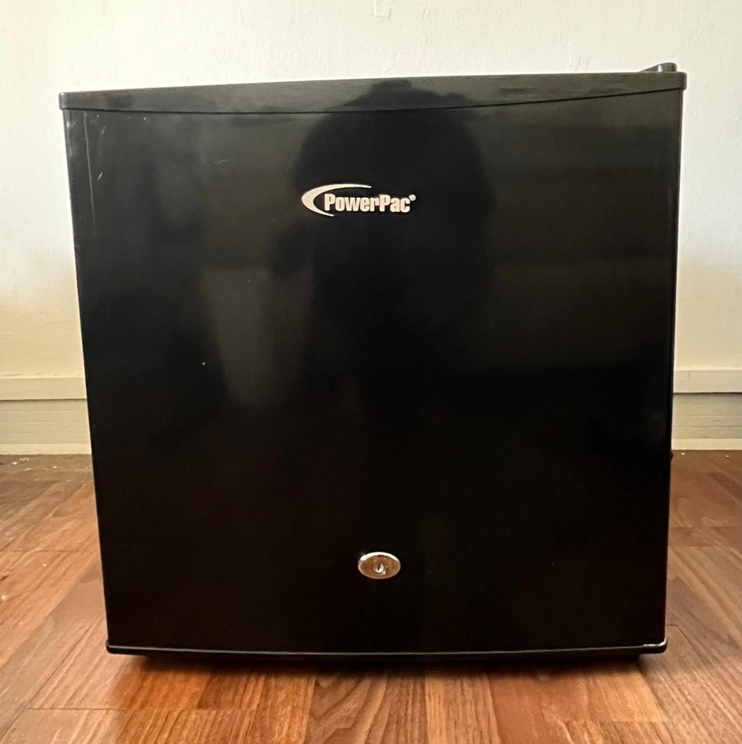 Powerpac 50L Mini fridge , TV & Home Appliances, Kitchen Appliances ...