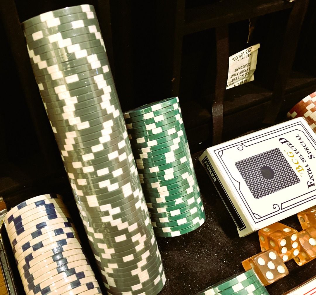 Premium Poker Chip Set 300pc, Hobbies & Toys, Toys & Games on Carousell