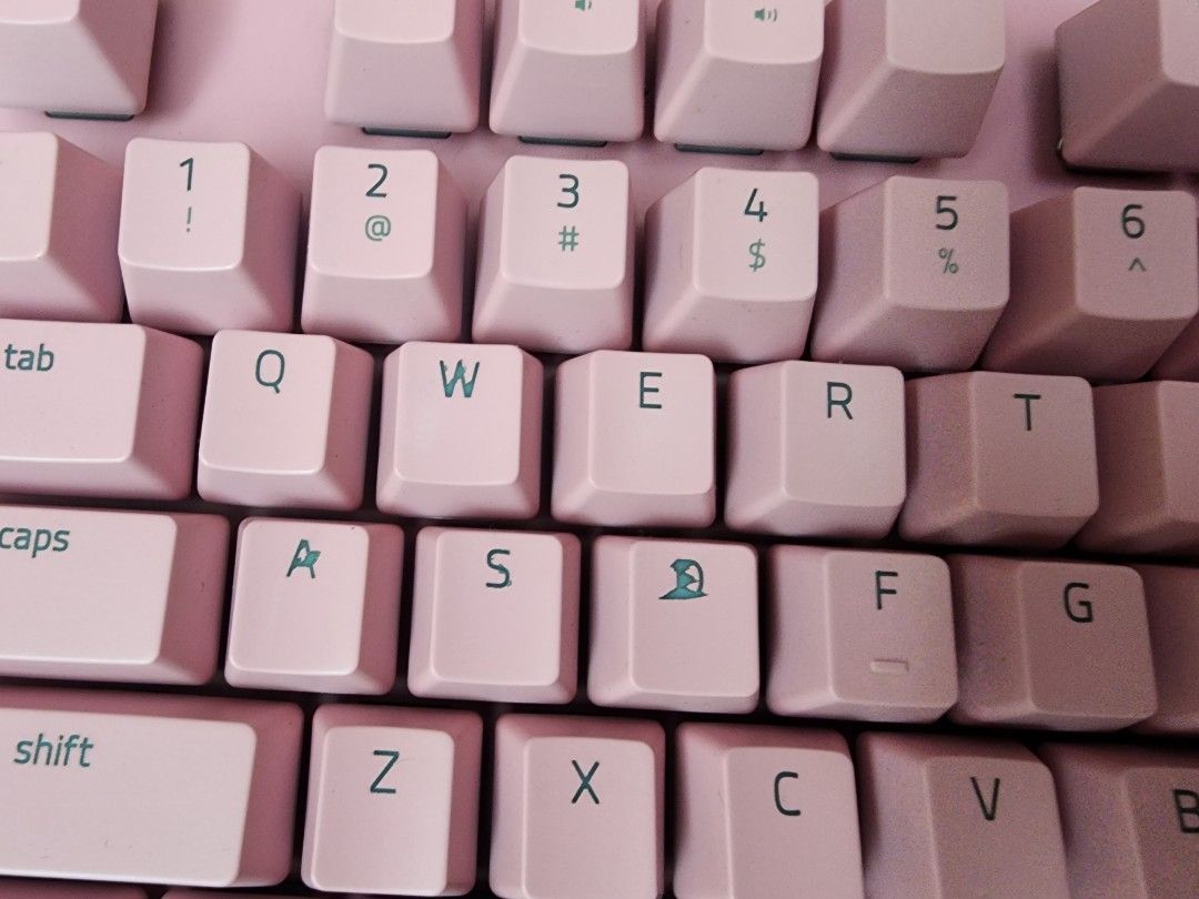 Razer Huntsman Quartz Keyboard (Pink), Computers & Tech, Parts ...