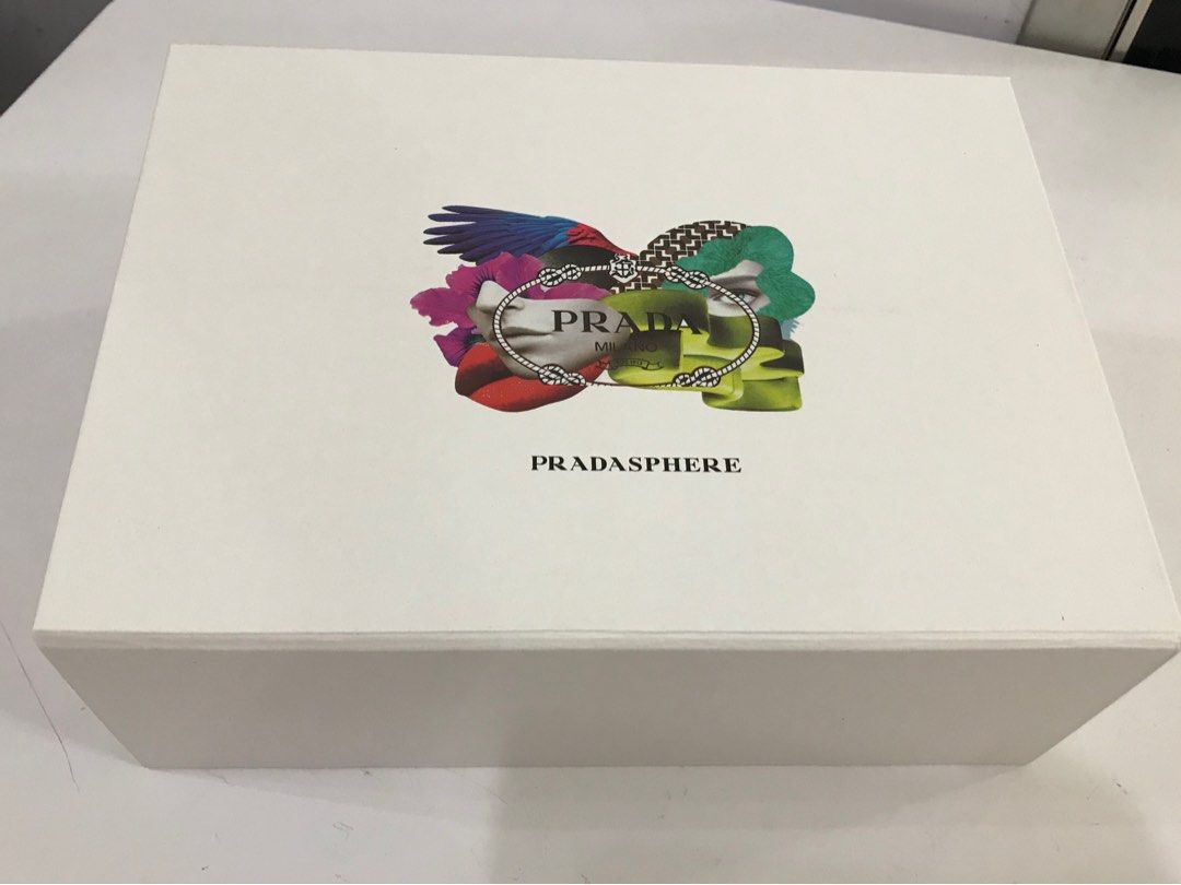 Ready stock: (M, L) Prada magnetic box, Luxury, Accessories on Carousell