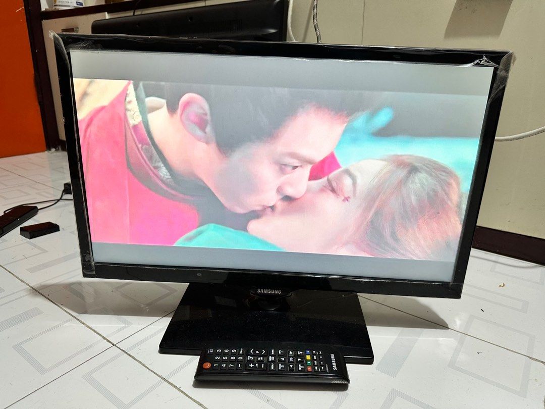 Samsung TV 22, 家庭電器, 電視 & 其他娛樂, 電視 - Carousell