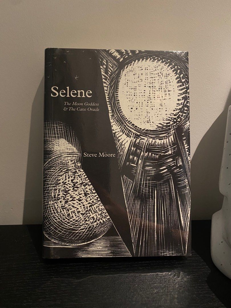 Selene: The Moon Goddess and the Cave Oracle, Hobbies & Toys, Books ...