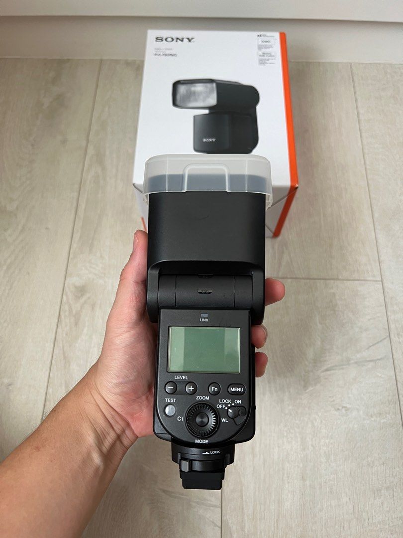 Sony HVL F60M Flash, Photography, Photography Accessories, Flashes on Carousell