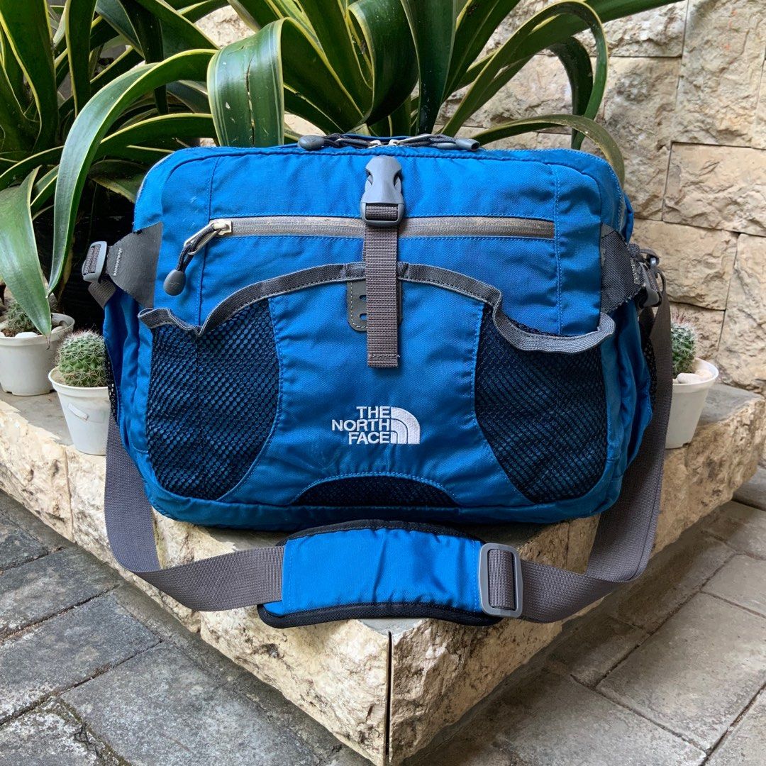THE NORTH FACE TNF MESSENGER BAG BLUE, Fesyen Pria, Tas & Dompet , Tas ...