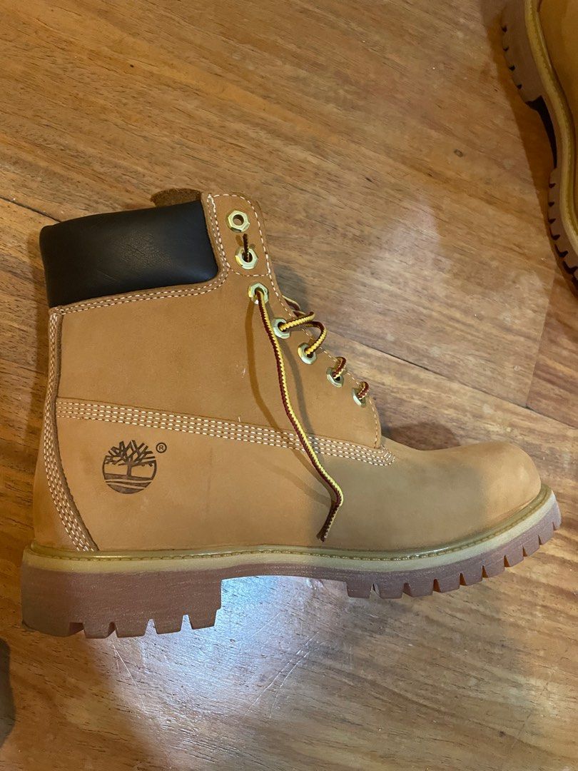 Timberland Iconic premium 6 inch water proof boots, Men's Fashion ...