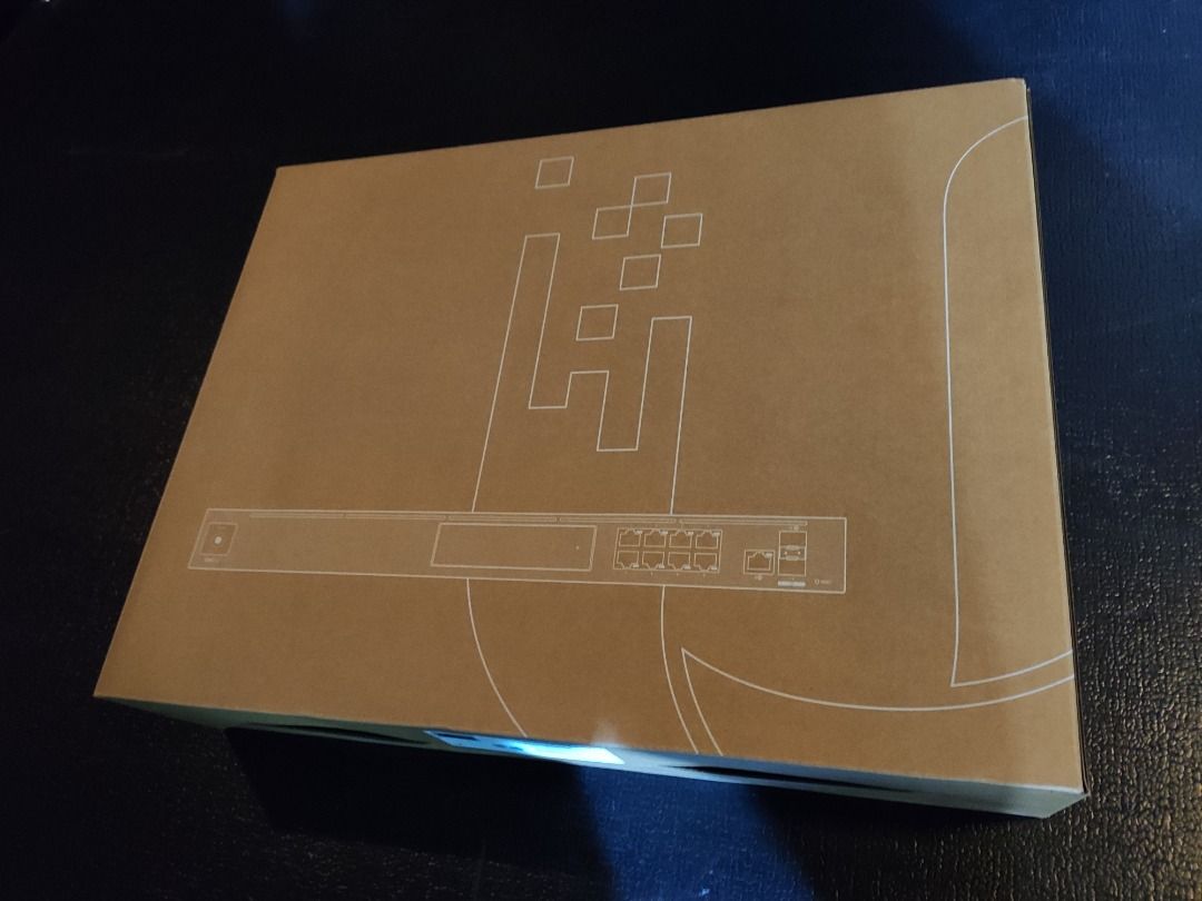 Ubiquiti UniFi Dream Machine Pro (UDM-Pro) Firewall Router, Computers ...