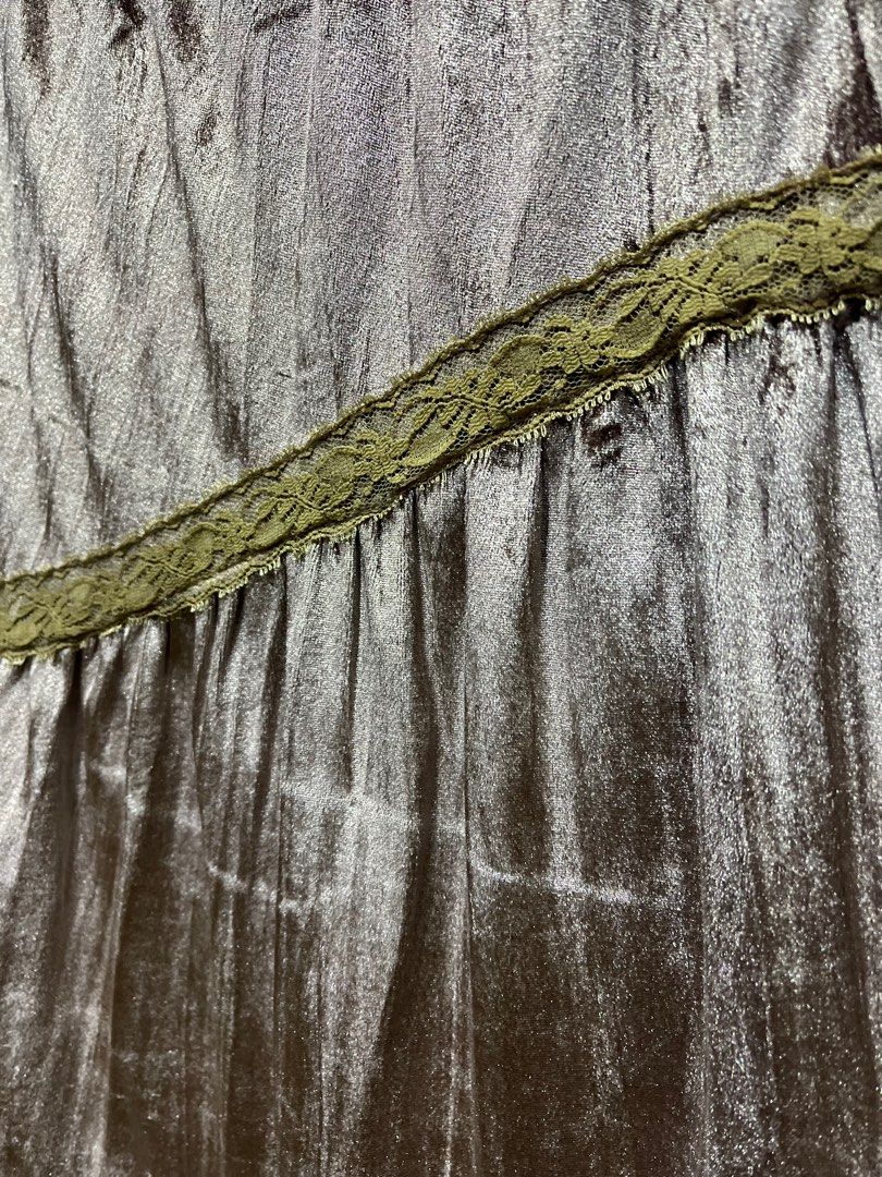 Velvet cream color skirt, Women's Fashion, Bottoms, Skirts on Carousell