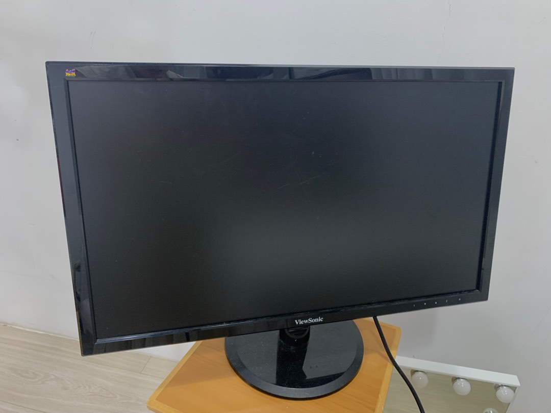 Viewsonic LCD mon 電腦螢幕 27吋, 電腦＆科技, 手提電腦 - Carousell