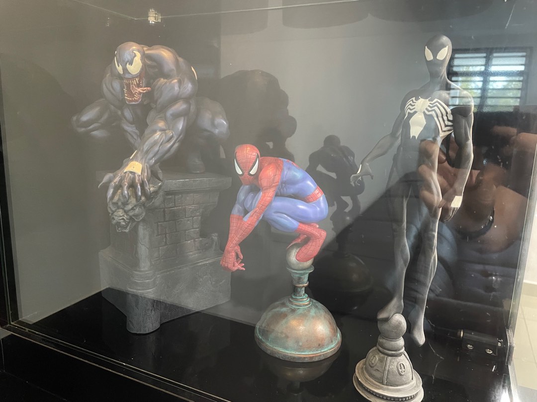 WTS Bowen Design Marvel Comic 1/6 Scale Venom Statue & Diamond Select ...
