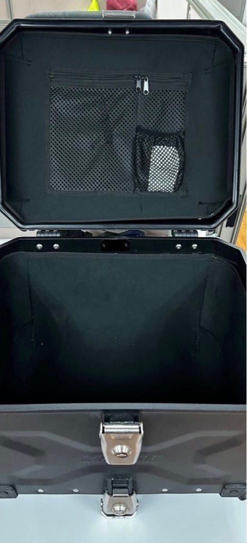 Zedge box 50L, Motorcycles, Motorcycle Accessories on Carousell
