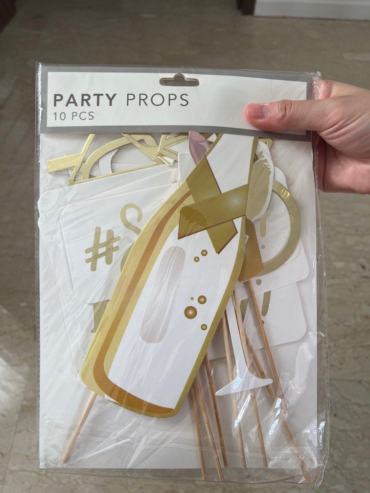 Brand New Wedding & Proposal Photo Party Props! ***, Hobbies & Toys ...