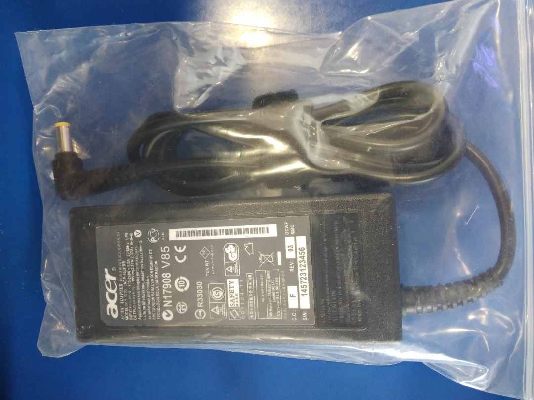 Acer 45W Charger (Free Power Cable), Computers & Tech, Parts ...