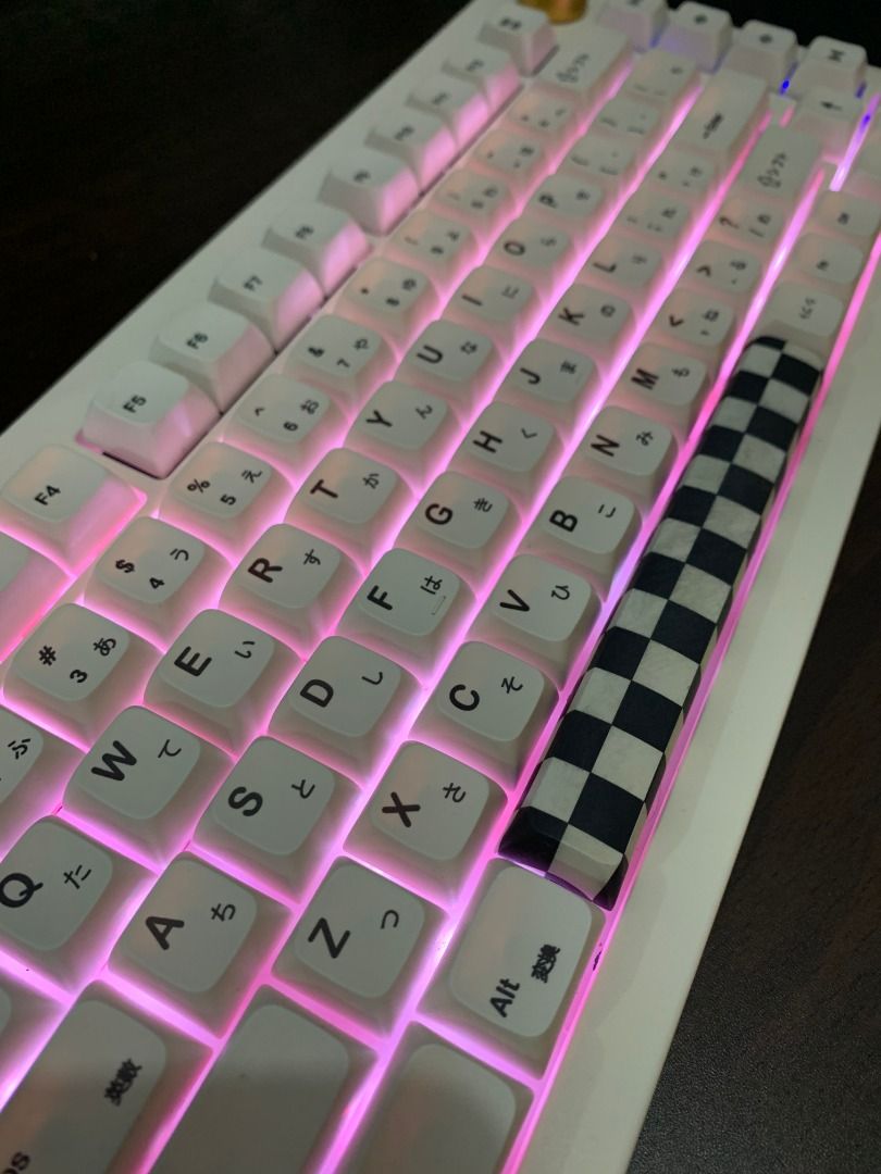 Akko 5075s Vintage White Modded | Jelly Pink Switches, Computers & Tech ...