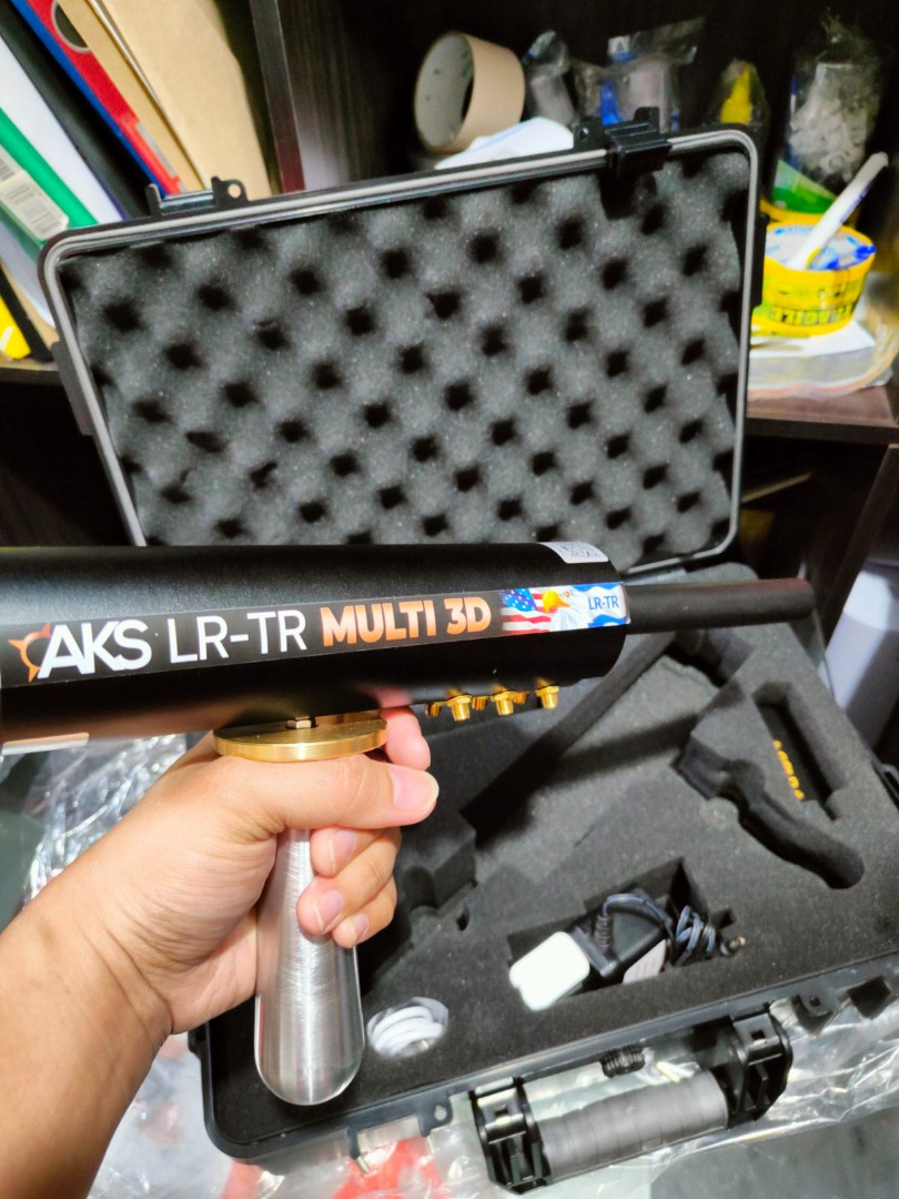 AKS MULTI GFIS 3D Device Gold and Metal Detector, Sports Equipment, Hiking & Camping on Carousell