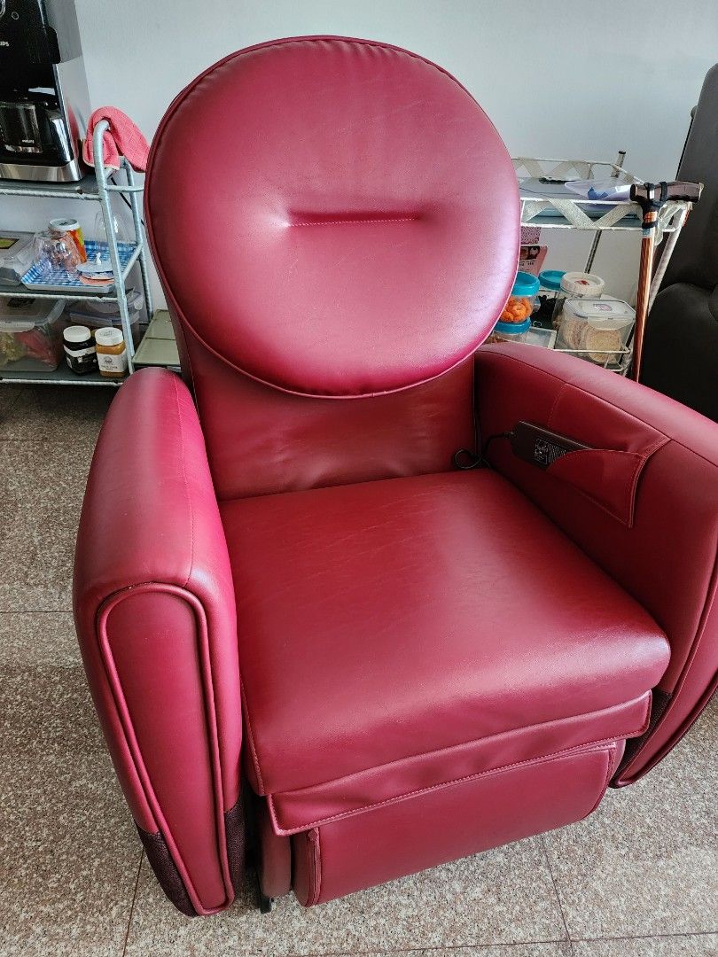 ALMOST NEW OSIM UDIVA 2 (RED), Health & Nutrition, Massage Devices on ...
