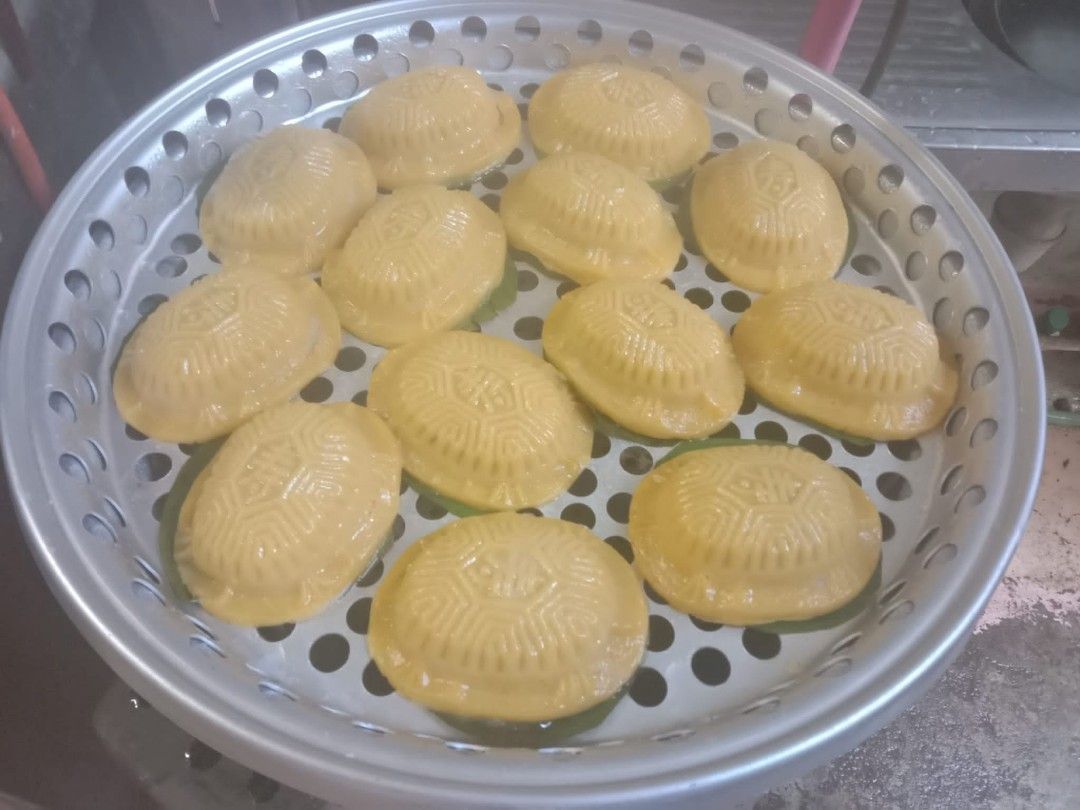 Ang Gu Gueh, Food & Drinks, Local Eats on Carousell