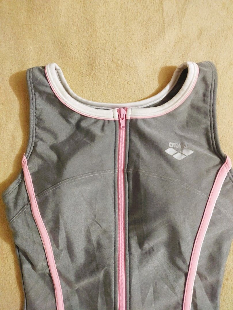 ARENA SANDO RASHGUARD SWIMSUIT, Women's Fashion, Swimwear, Bikinis ...