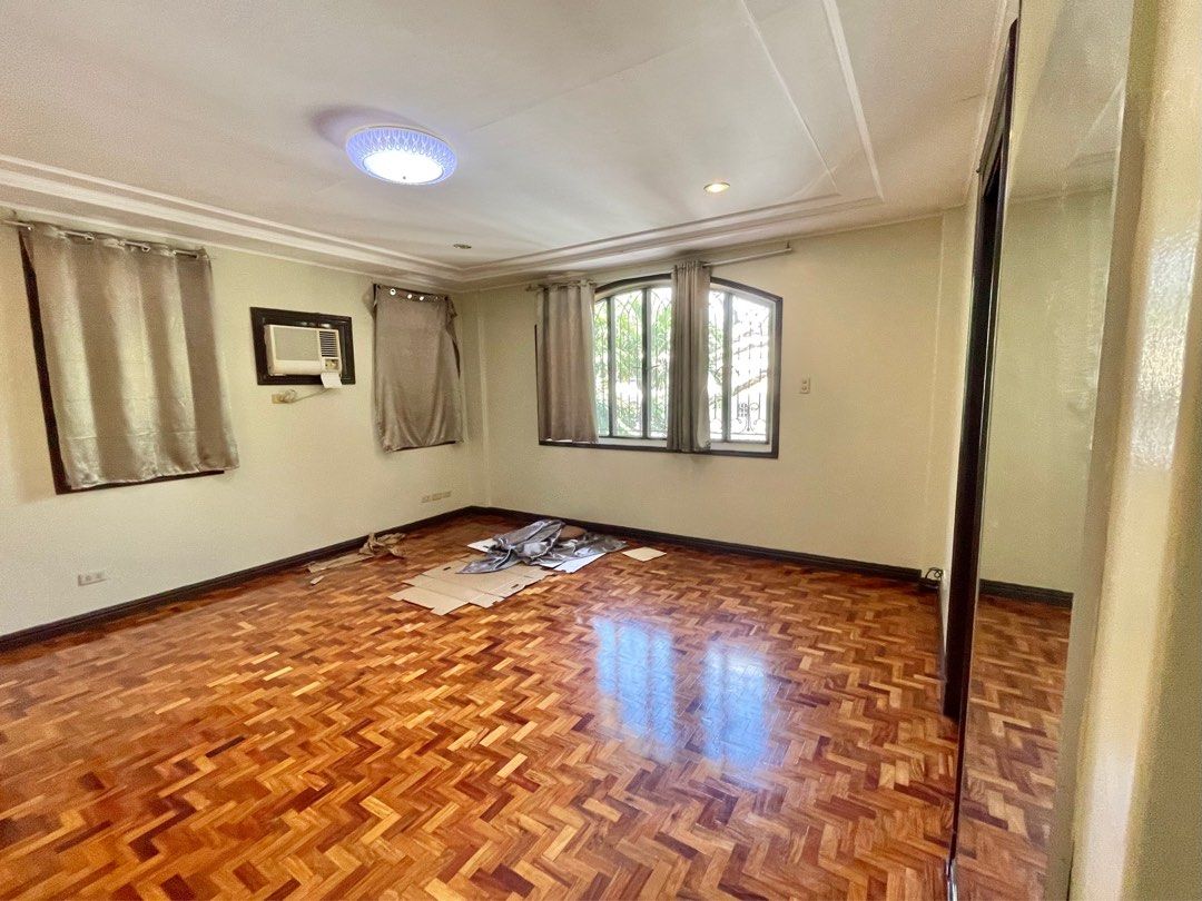 Ayala Alabang Village House FOR RENT / FOR LEASE with Balcony, Property ...