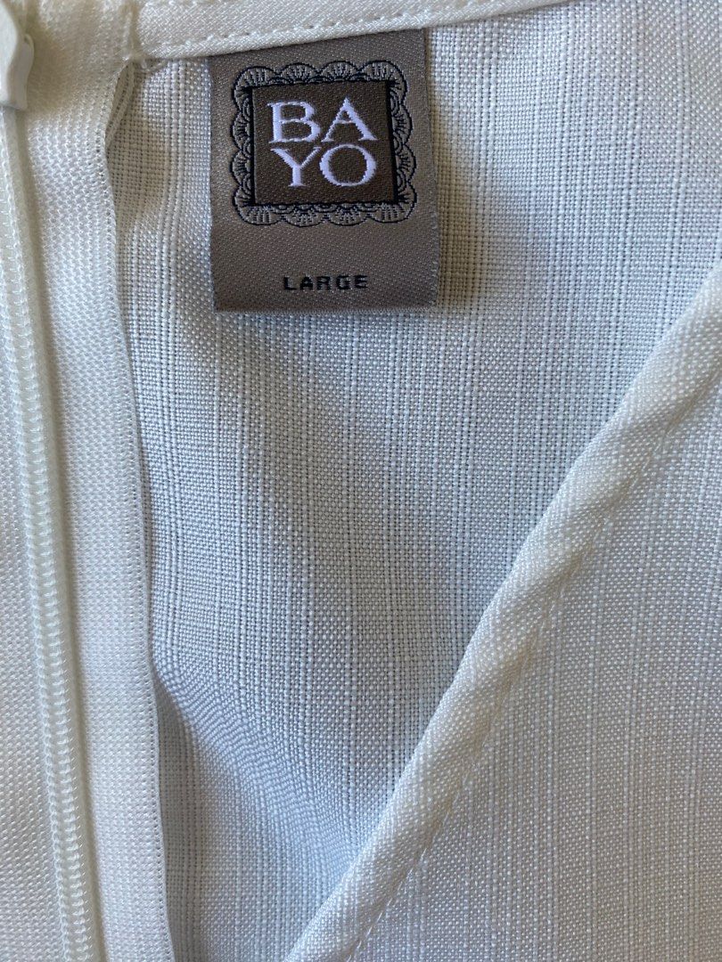 BAYO White Blouse (Large), Women's Fashion, Tops, Blouses on Carousell