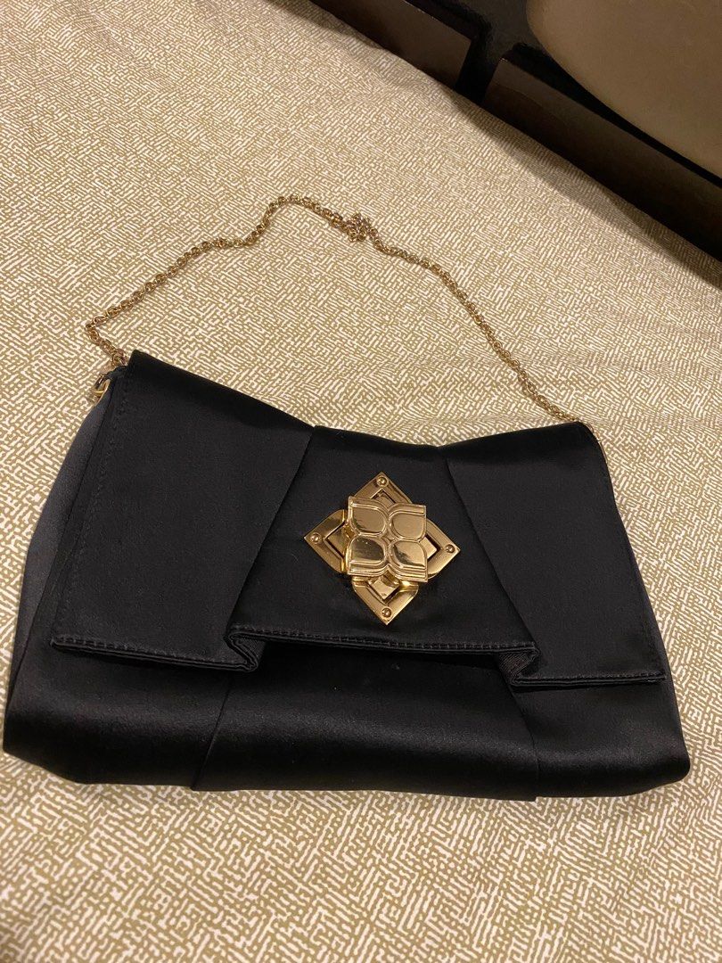 BCBG Max Azria Bag, Women's Fashion, Bags & Wallets, Shoulder Bags on ...