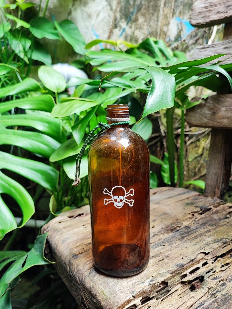 Botol Coklat Antik Ada Tulisan Botol Racun, Antik, Pajangan di Carousell