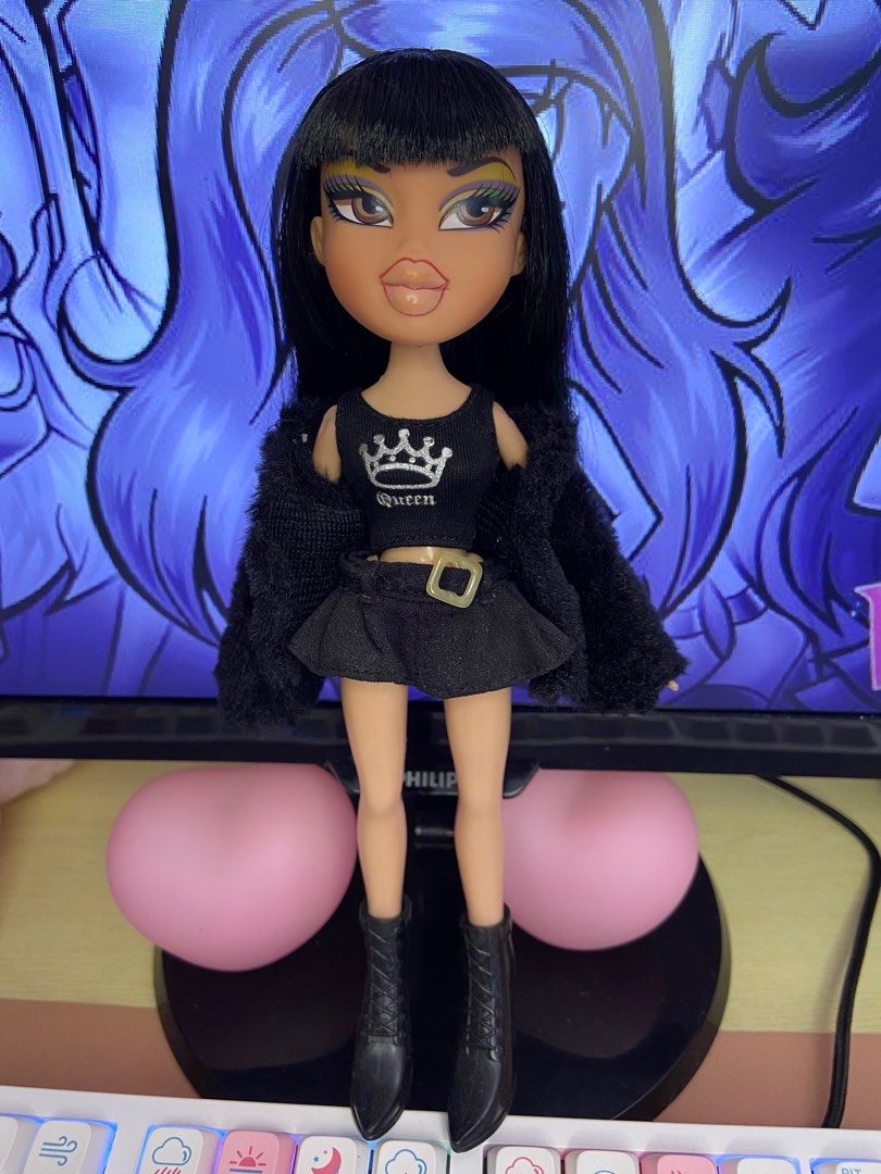Bratz Flashback Fever Jade, Hobbies & Toys, Toys & Games on Carousell
