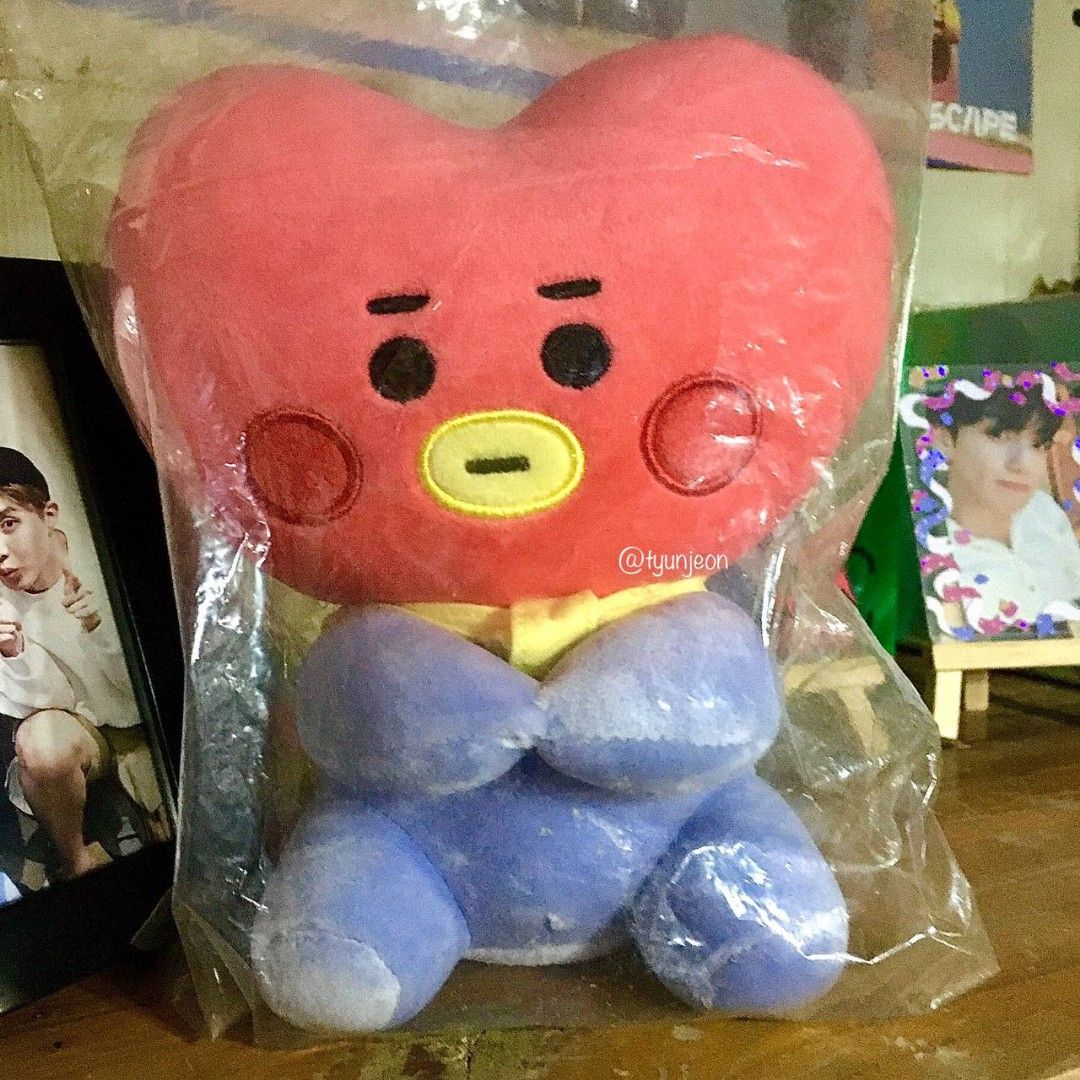 bt21 20cm baby tata sitting plushie, Hobbies & Toys, Memorabilia ...