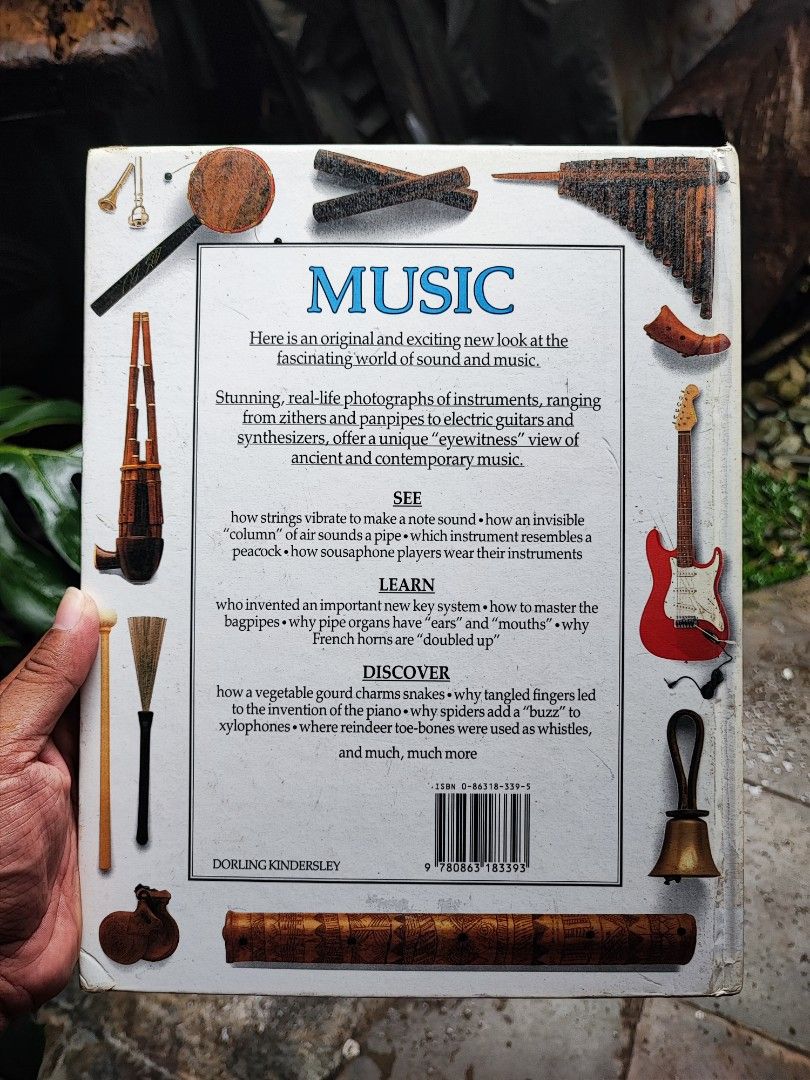 Buku Impor Vintage Sejarah Alat Music, Buku & Alat Tulis, Buku di Carousell