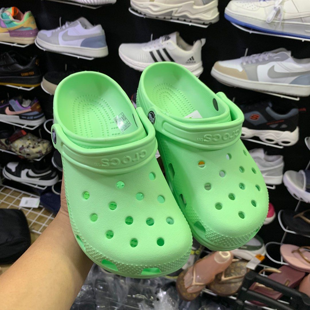 Crocs Classic for women OEM, Women's Fashion, Footwear, Slippers and ...