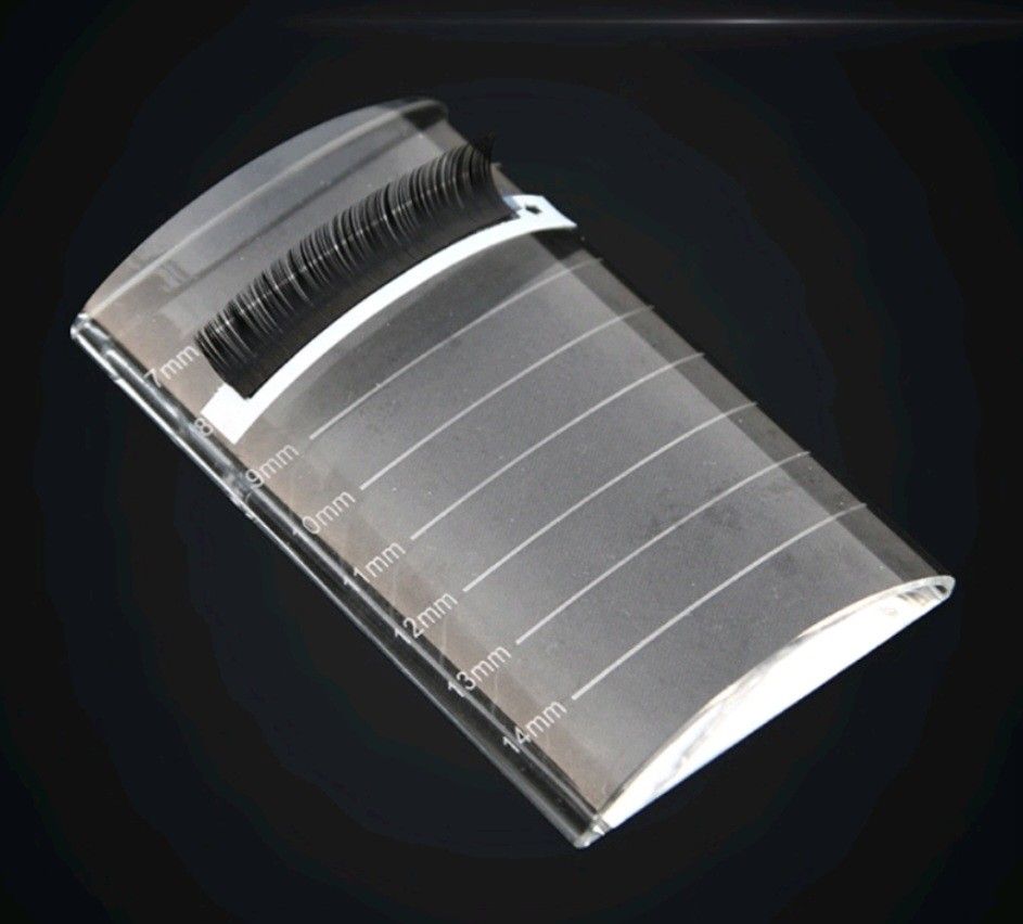 Curved lash extension tile, Women's Fashion, Watches & Accessories ...