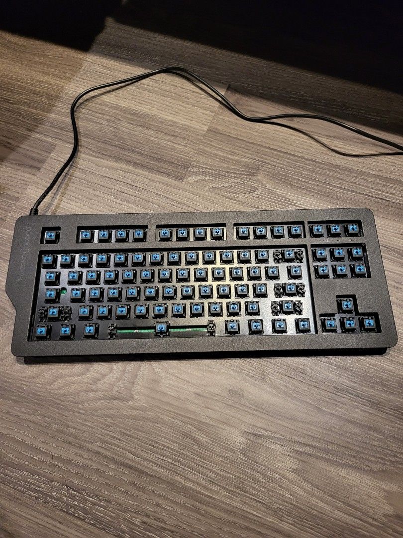 Das Keyboard 4C TKL Mechanical Keyboard No Legend (Cherry Blue Switch), Computers & Tech, Parts ...