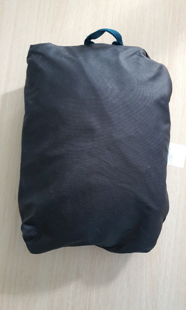Decathlon QUECHUA 40L-70L Backpack Cover, Hobbies & Toys, Travel ...