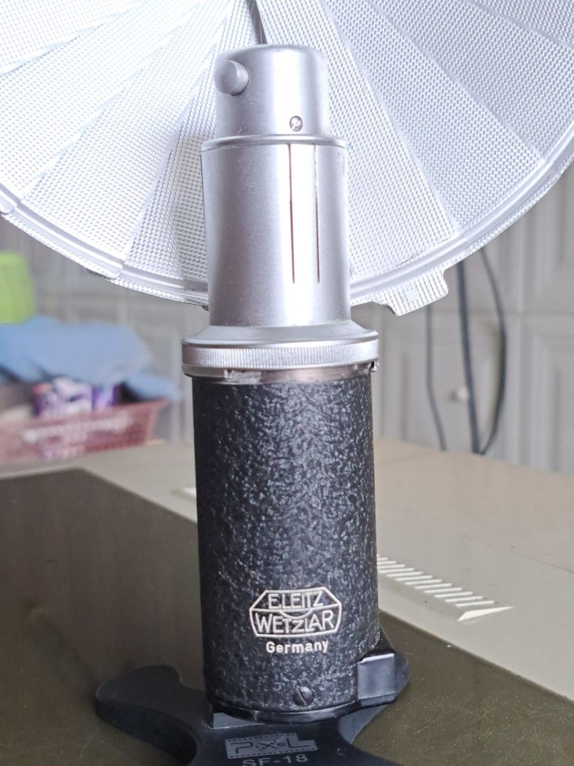 E. Leitz Wetzlar Synchronblitzer Camera Folding Reflector Dish Flash ...