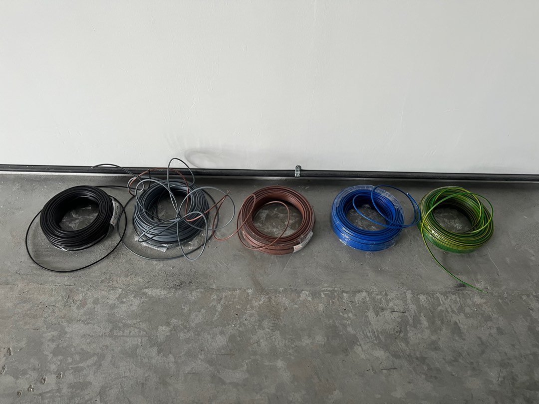 Electrical Cable / 6mm Cable / Electrical Wiring / Brown Wire / Black ...