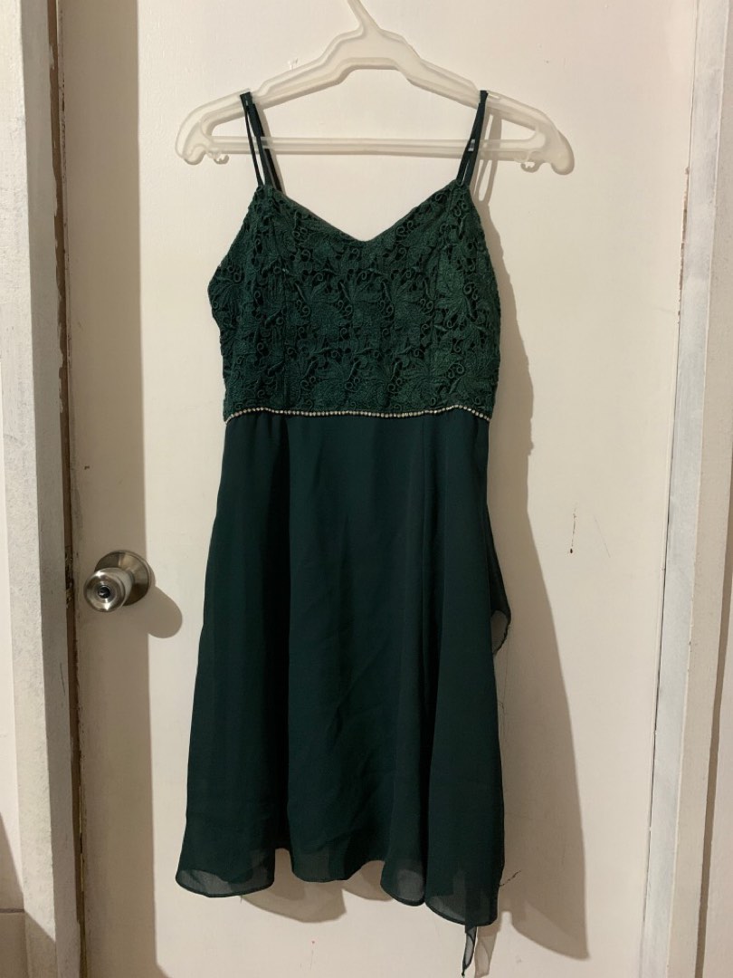 Emerald Green Cocktail Dress Womens Fashion Dresses And Sets Evening Dresses And Gowns On Carousell