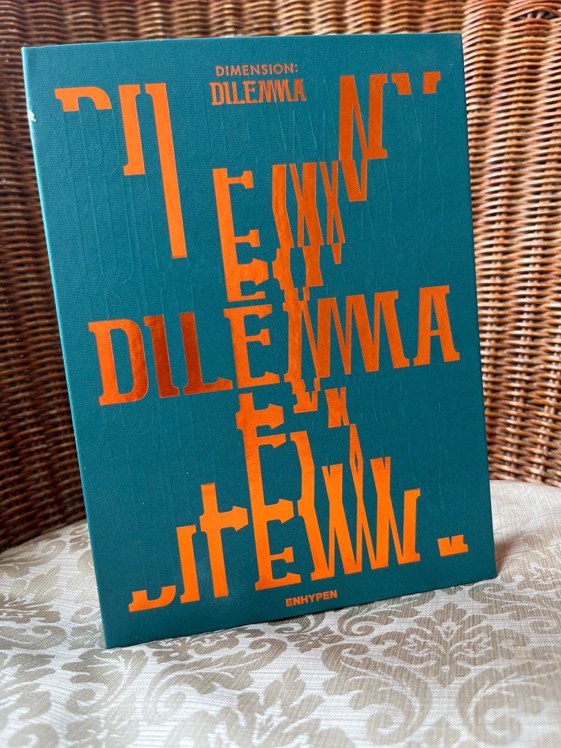 WEVERSE Enhypen Album Dimension:DILEMMA Odysseus Ver., Hobbies & Toys ...
