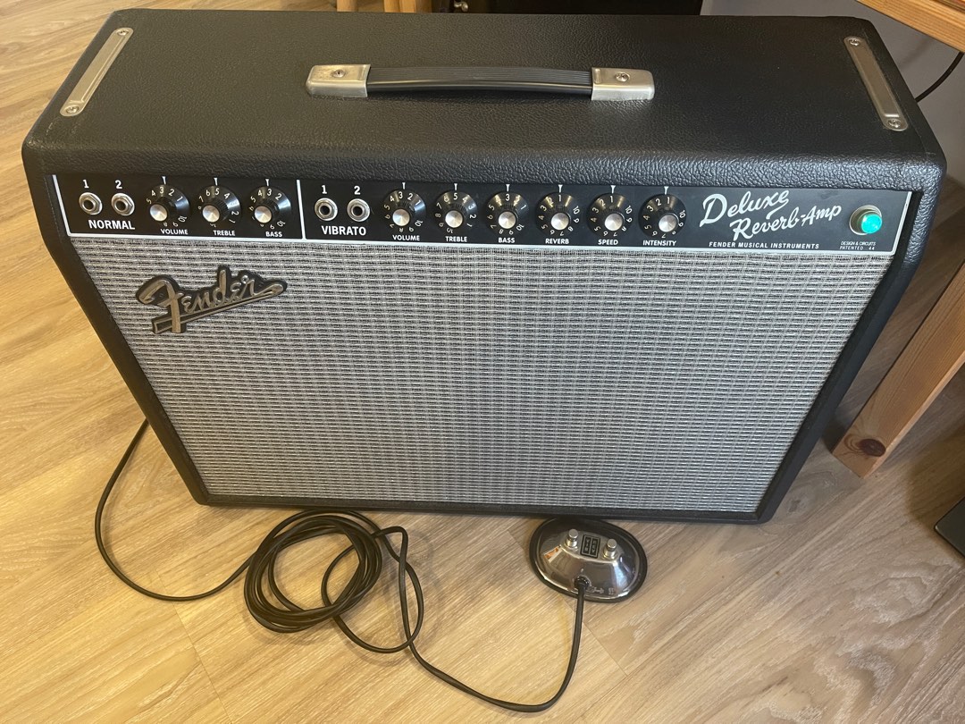 Fender 65’ Deluxe Reverb Amp, Hobbies & Toys, Music & Media, Musical ...