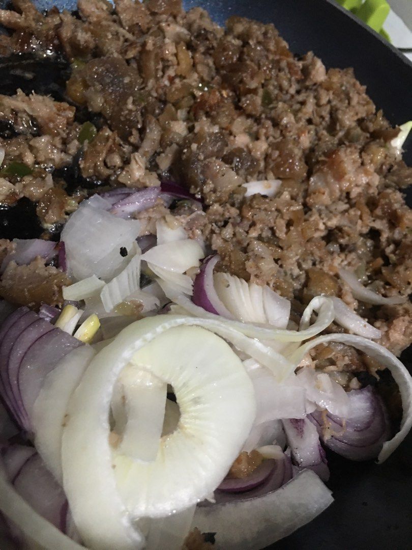 Frozen Sisig Food And Drinks Chilled And Frozen Food On Carousell