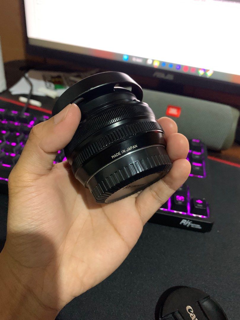 Fujinon 18mm X mount f/2.0, Photography, Lens & Kits on Carousell