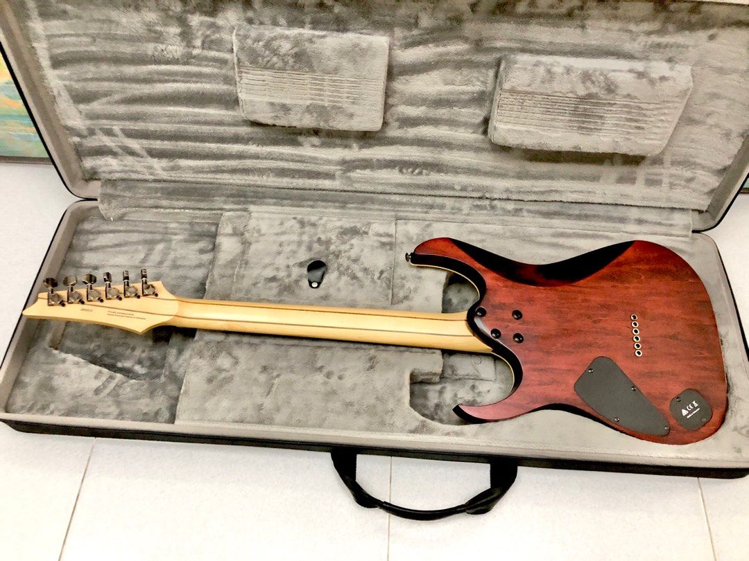 Ibanez Premium RG721FM Electric Guitar, Hobbies & Toys, Music & Media ...