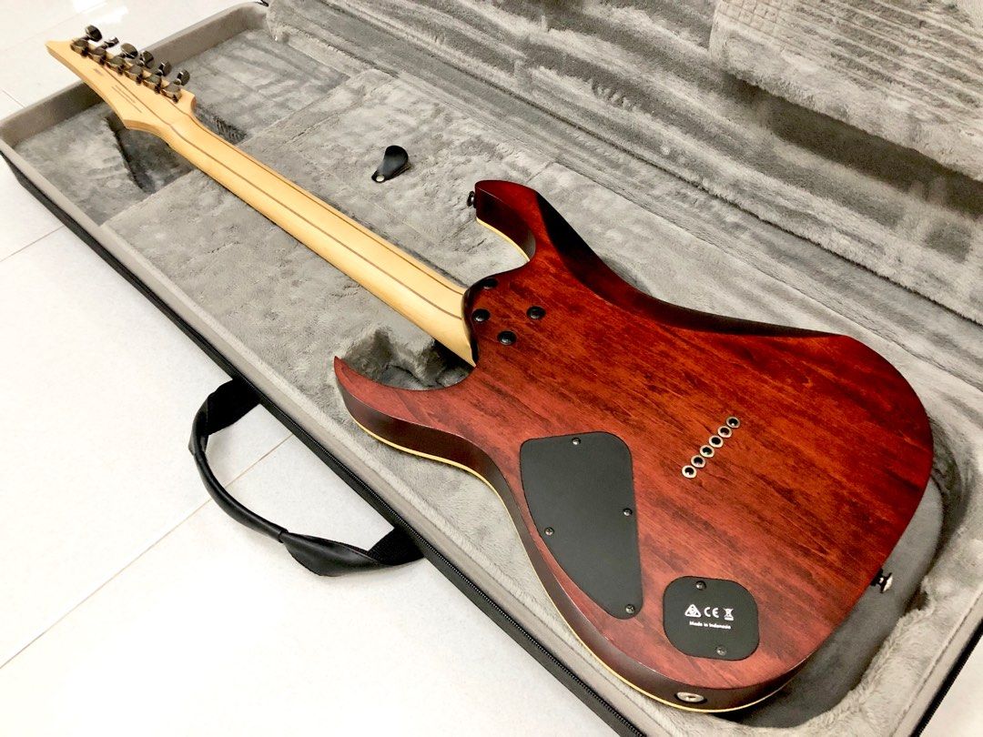 Ibanez Premium RG721FM Electric Guitar, Hobbies & Toys, Music & Media ...