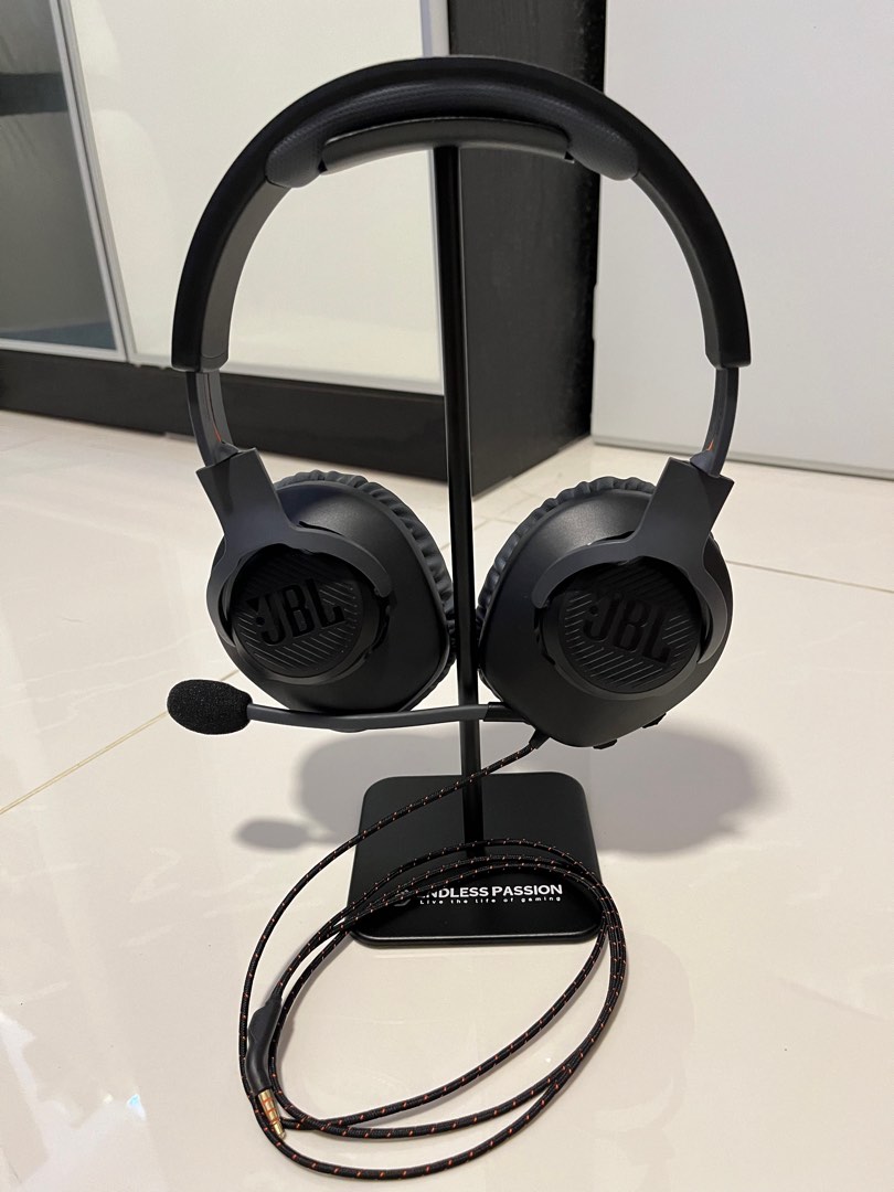 JBL Quantum 100 headset with removable mic, Audio, Headphones ...