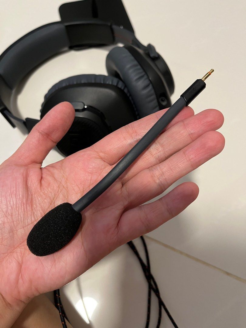 JBL Quantum 100 headset with removable mic, Audio, Headphones ...