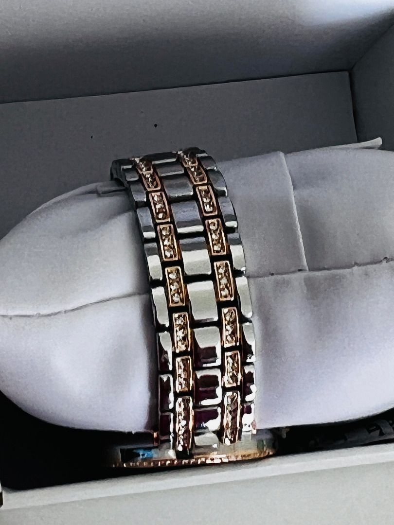 JESSICA SIMPSON TWO-TONE SILVER AND GOLD MOTHER OF PEARL FLOATING ...