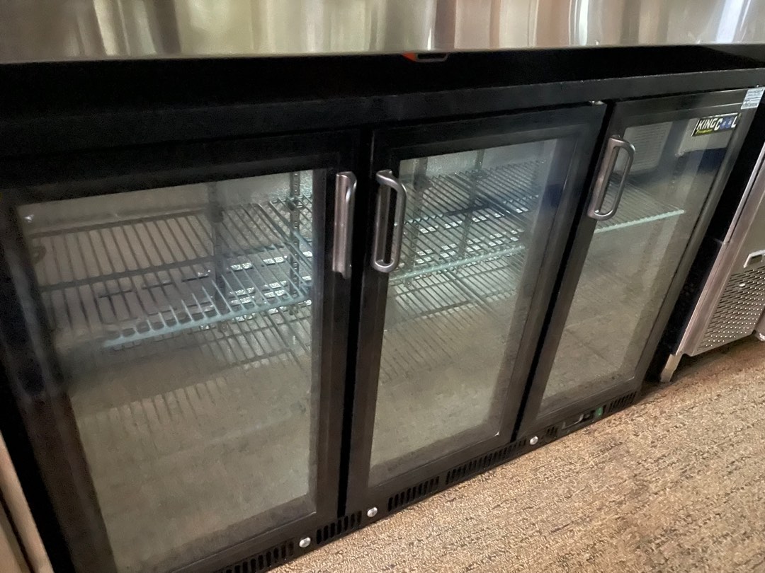 Kingcool 3 glass door display chiller / bar chiller / drink display ...