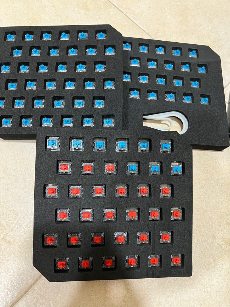 Logitech GX Red Linear And blue, Computers & Tech, Parts & Accessories ...
