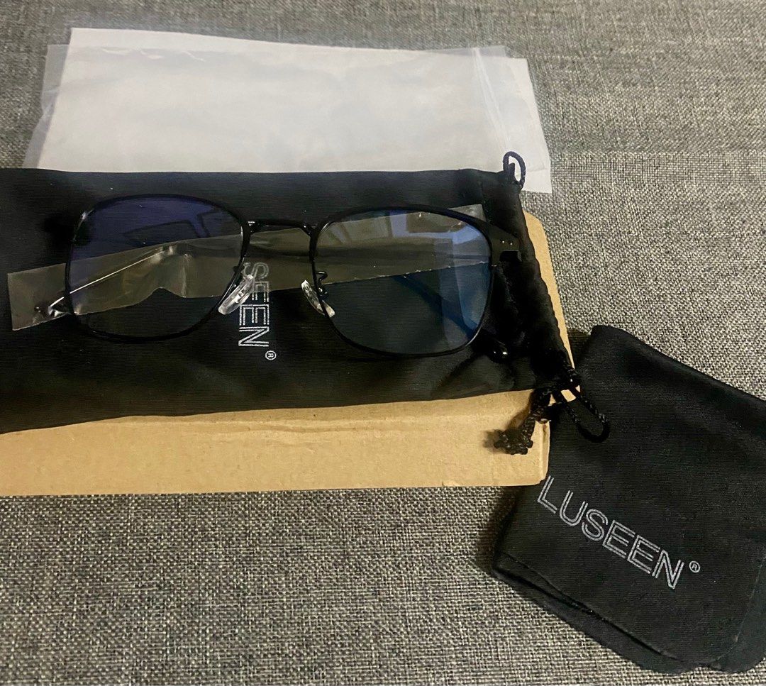 Luseen Photochromic/Anti-Rad Eyeglass, Women's Fashion, Watches ...