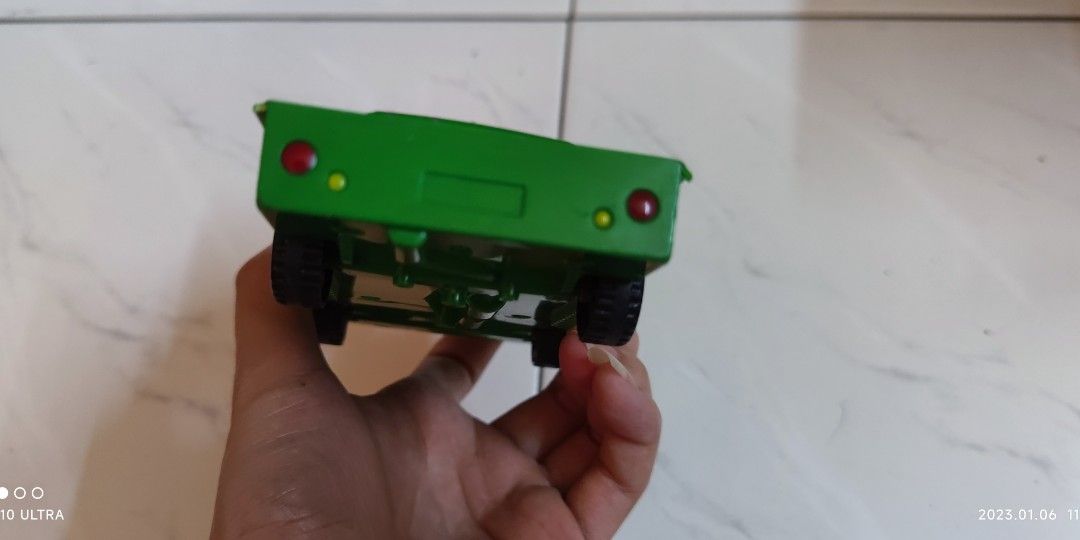 milo collection decorations truck lorry van transporter, Hobbies & Toys ...