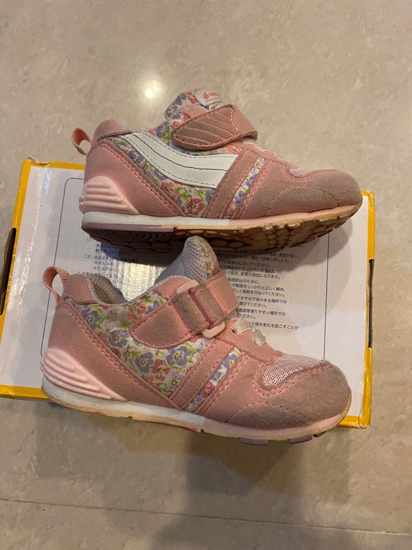 日本Moonstar 月星15寸 機能鞋 幼童運動鞋 Flex Joint, 嬰兒及兒童, 嬰兒及兒童流行時尚在旋轉拍賣