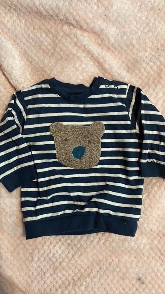 M&S sweater, Babies & Kids, Babies & Kids Fashion on Carousell
